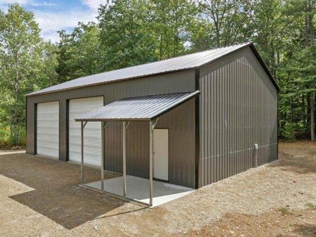 Tamworth NH 03886 101899404
