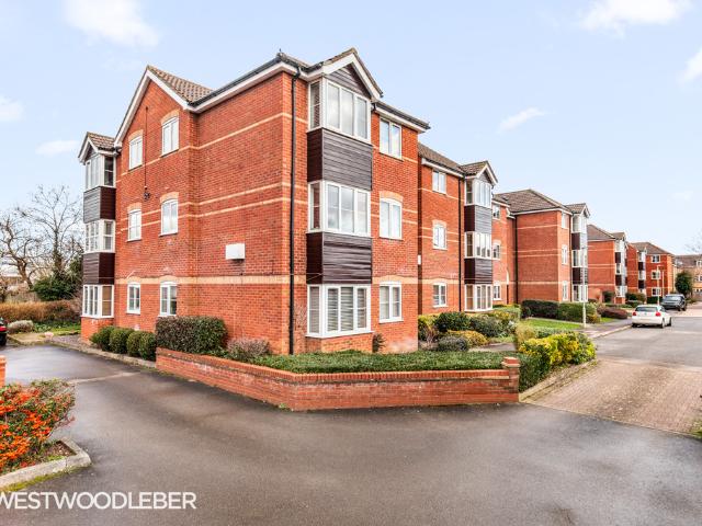 Tamworth Road, Hertford, SG13
