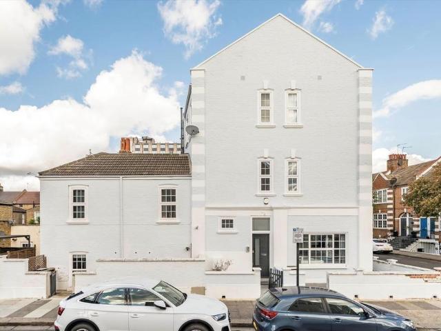 Tamworth Street, London SW6 6 bed maisonette to rent £6,500 pcm £1,500 pw