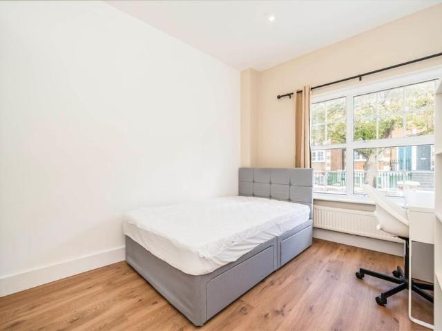 Tamworth Street, SW6, London