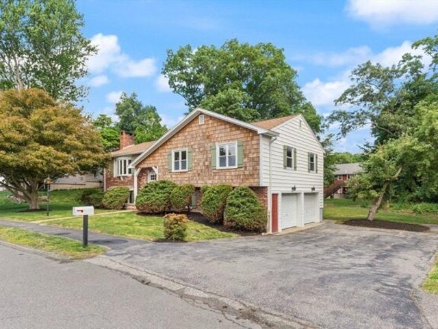 Tamarock Ter, Stoneham, Home For Sale