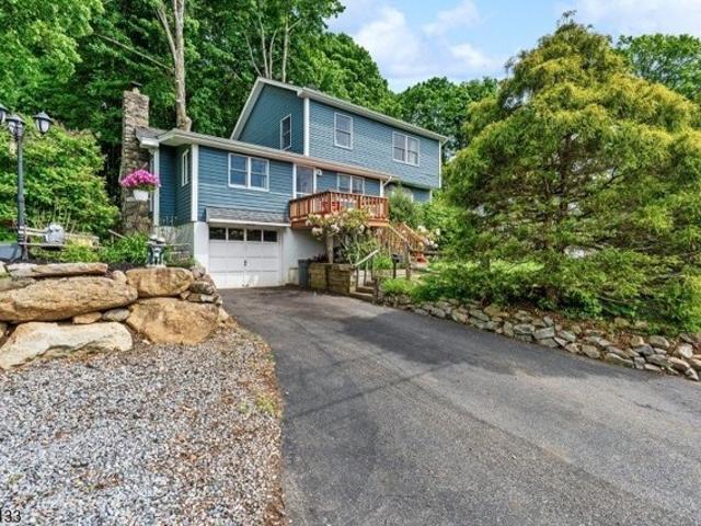 Tamarack Trl, Hardyston, Home For Sale