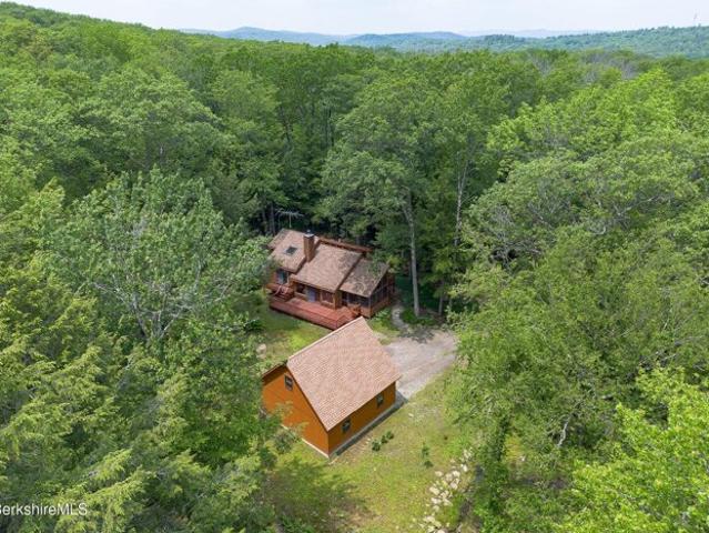 Tamarack Trl, Sandisfield, Home For Sale