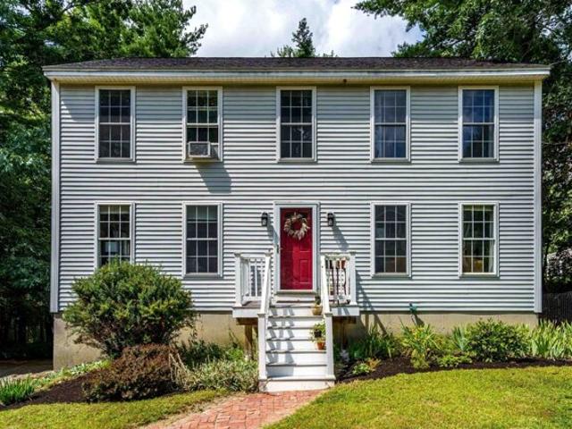 Tamarack Rd, Home For Sale