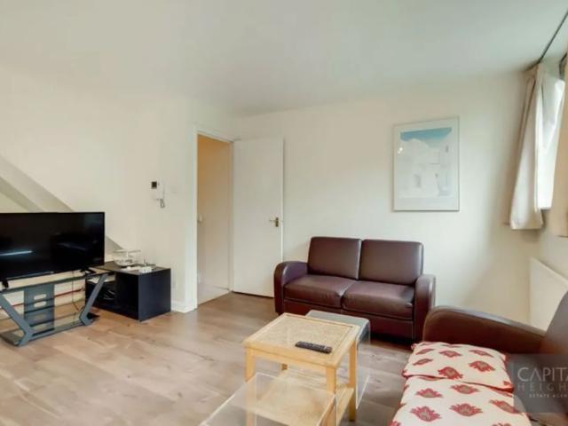 Tamarind Yard, Quay 430, London