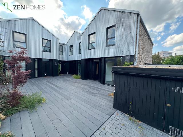 Tamarind Mews, London N18, 3 bed terraced house to rent, £2,500 pcm | PrimeLocation