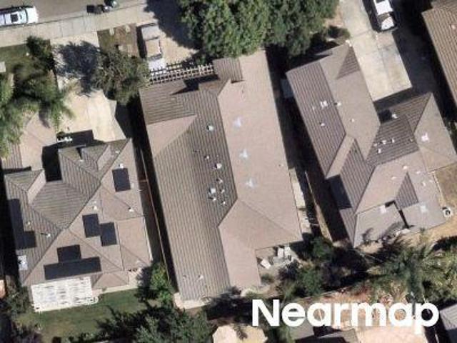Tamarisk Ln