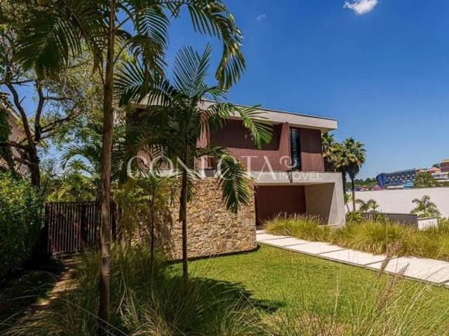 Tamboré 03