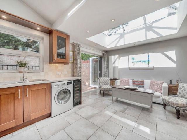 Tamerton Square, Woking, Surrey, GU22
