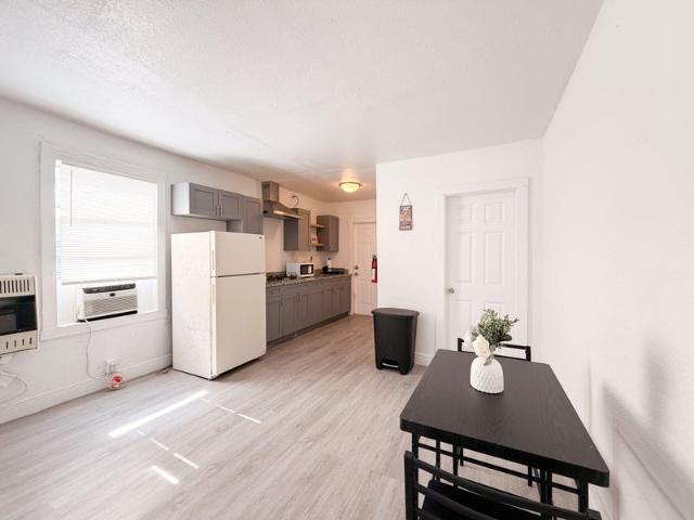 Tampa Heights Apartment. 1br 1 bed. CLOSE TO DO
