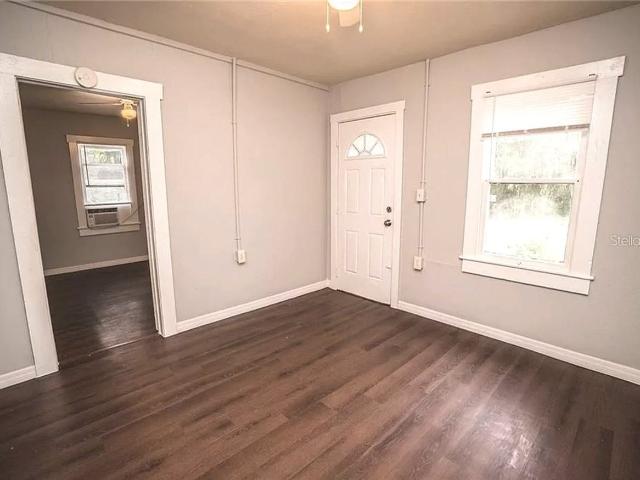 Tampa Street Cottages 2 Bedroom Apartment for Rent at 8724 N Tampa St, Tampa, FL 33604 Lowry Park North