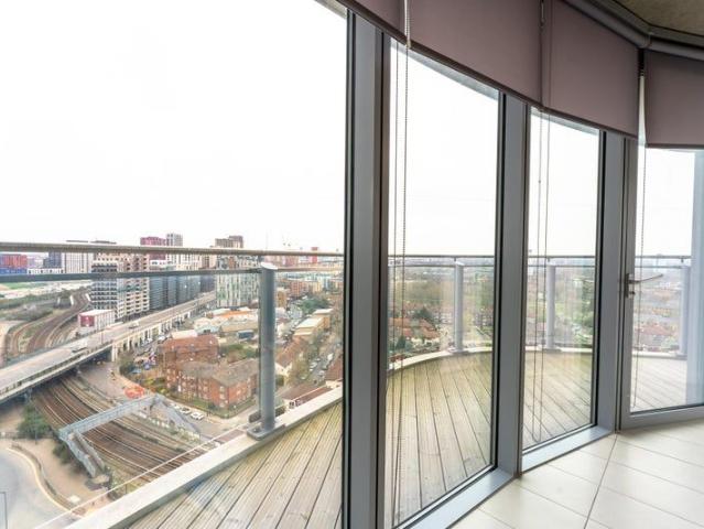 Tant Avenue, London E16, Room to rent, £1,100 pcm | PrimeLocation