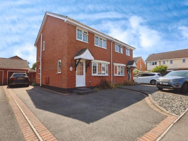 Tan Howse Close, Bournemouth BH7, 3 bed semi detached house to rent, £1,750 pcm | PrimeLocation