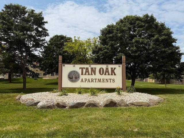 Tan Oak Apartments 1 Bedroom Apartment for Rent at 1601 1601 1761 Wilmot Avenue, Twin Lakes, WI 53181