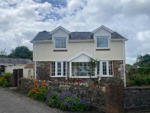 Tan Y Waun, Penrhos, 2 Bedroom Cottage