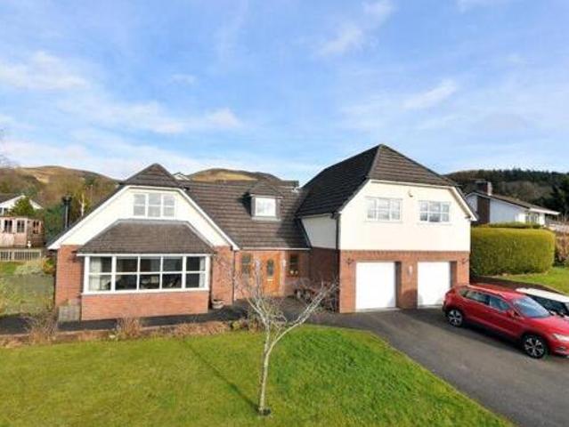 Tan Y Bryn, Llanbedr Dyffryn Clwyd, 4 Bedroom Detached