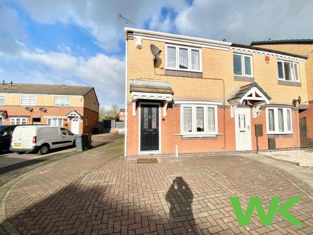 Tanacetum Drive, Walsall WS5, 2 bed terraced house to rent, £950 pcm | PrimeLocation
