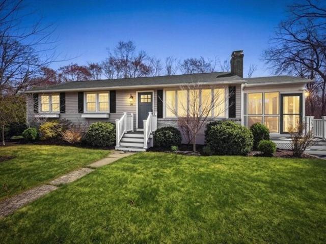 Tanager Dr, Shrewsbury, Home For Sale