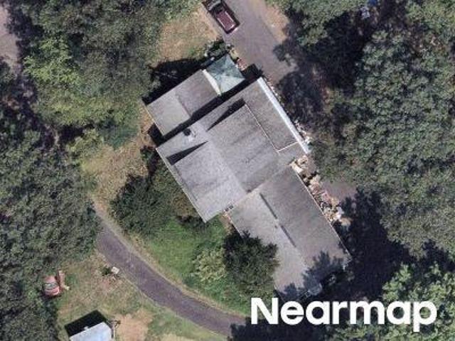 Tanbark Ln