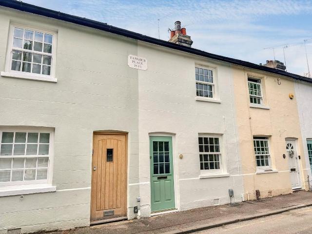 Tangier Lane, Eton SL4, 2 bed property to rent, £2,150 pcm | PrimeLocation