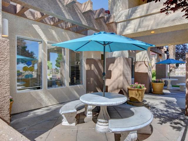 Tango Bay 1 Bedroom Apartment for Rent at 7413 W Russell Rd, Spring Valley, NV 89113 Sovana