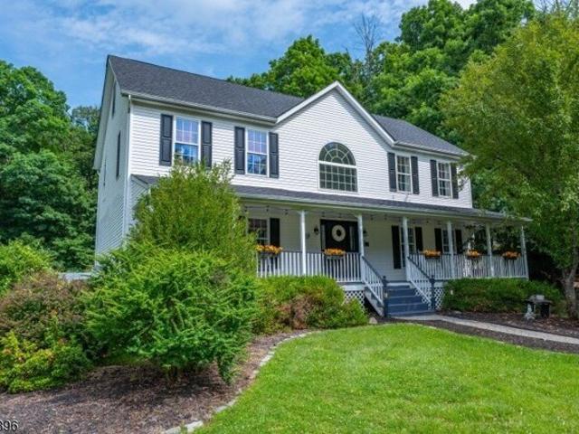 Tanglewood Dr, Andover, Home For Sale