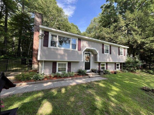 Tanglewood Dr, Henniker, Home For Sale
