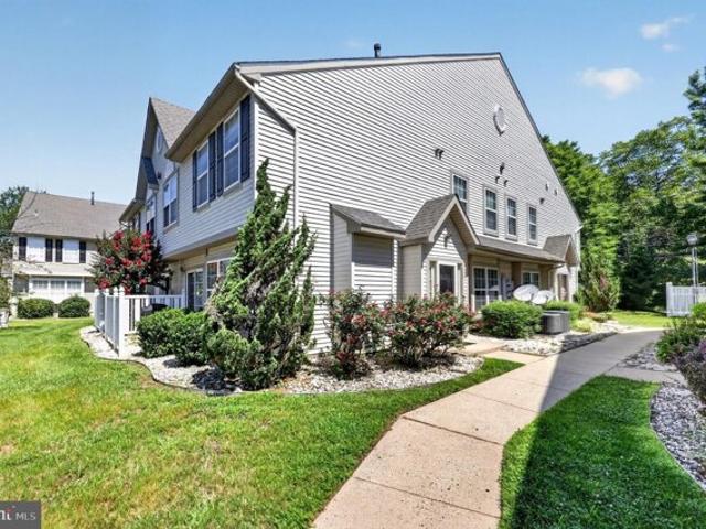 Tanglewood Dr, Sicklerville, Condo For Sale