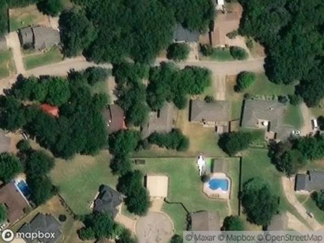 Tanglewood Dr