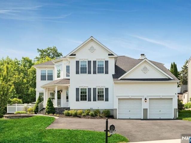 Tanglewood Pass, Jefferson Township, Home For Sale