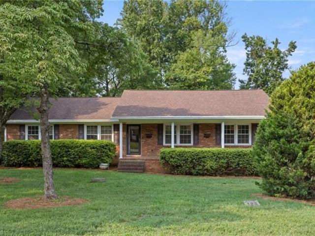 Tangle Dr, Jamestown, Home For Sale