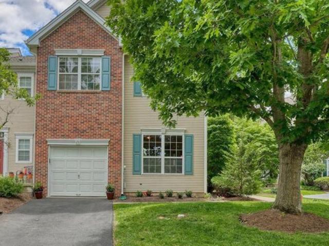 Tankard Ln, Washington Crossing, Condo For Sale
