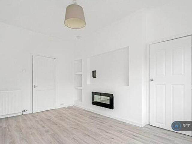 Tannadice Avenue, Glasgow, 3 Bedroom Flat