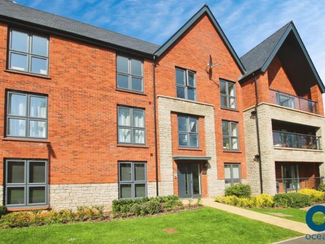 Tanner Close, Bristol BS16 2 bed flat to rent £1,650 pcm £381 pw