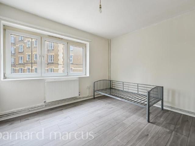 Tanner Street, LONDON 3 bed maisonette to rent £4,000 pcm £923 pw