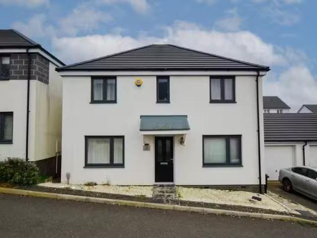 Tanners Road, Bodmin, Cornwall, PL31 4 bed detached house for.