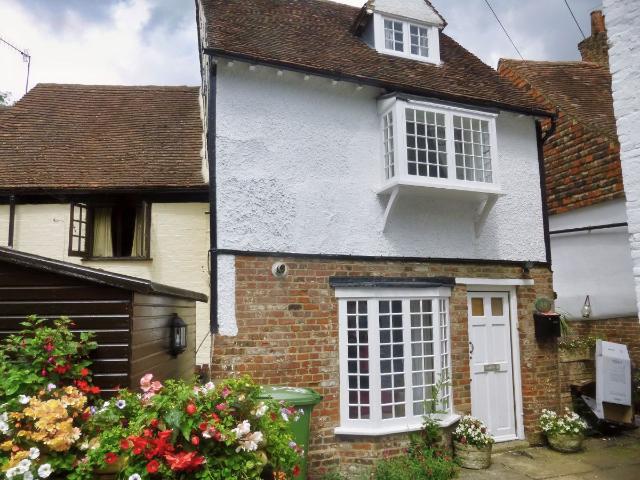 Tanners Street, Faversham, Kent ME13, 2 bed terraced house to rent, £1,150 pcm | PrimeLocation