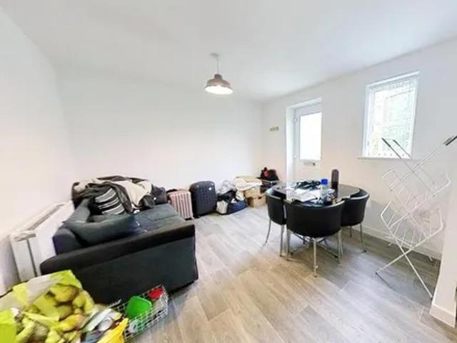 Tanners Way, Stirchley, B29 6GR, United Kingdom | 2 bed house for rent #134710192 | Rentberry