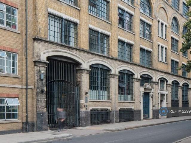 Tanners Yard, London, SE1 2 bed flat to rent £2,700 pcm £623 pw