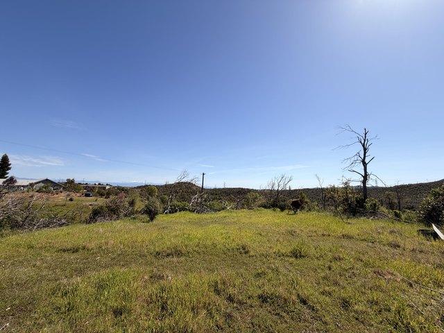 Tanstafell Ln, Redding, CA 96001