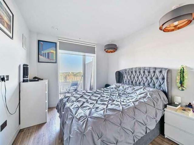 Taona House, Merrion Avenue, HA7