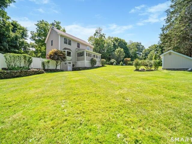 Taagan Point Dr, Danbury, Home For Sale
