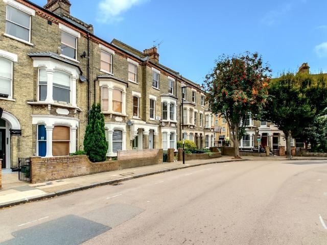 Tabley Road, Holloway, London N7, 1 bed flat to rent, £1,800 pcm | PrimeLocation