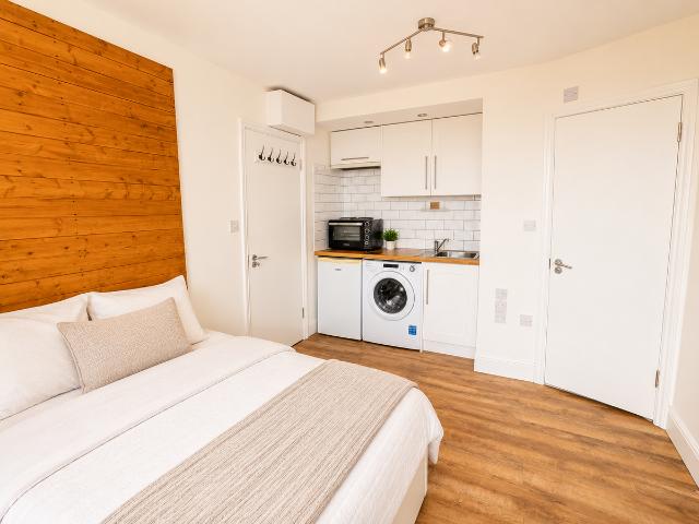 Tabley Road, London N7, Studio to rent, £1,325 pcm | PrimeLocation