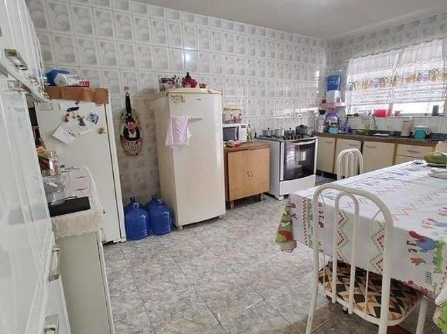 Taboão da Serra, casa térrea com 250m