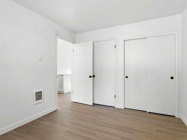 Tabor Villa 2 Bedroom Apartment for Rent at 1904 Se 80th Ave, Portland, OR 97215 Montavilla