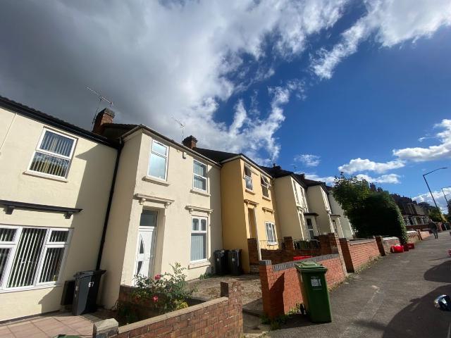Tachbrook Road, Leamington Spa CV31, 5 bed terraced house to rent, £3,750 pcm | PrimeLocation