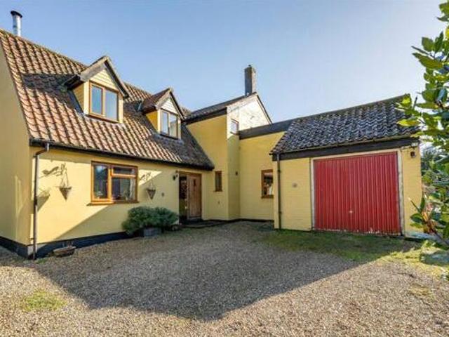 Tacolneston, Norwich Road, Norwich, 5 Bedroom Detached