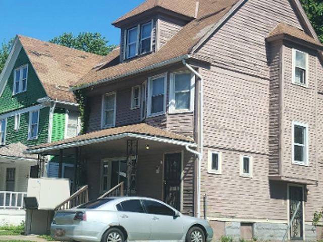 Tacoma Ave