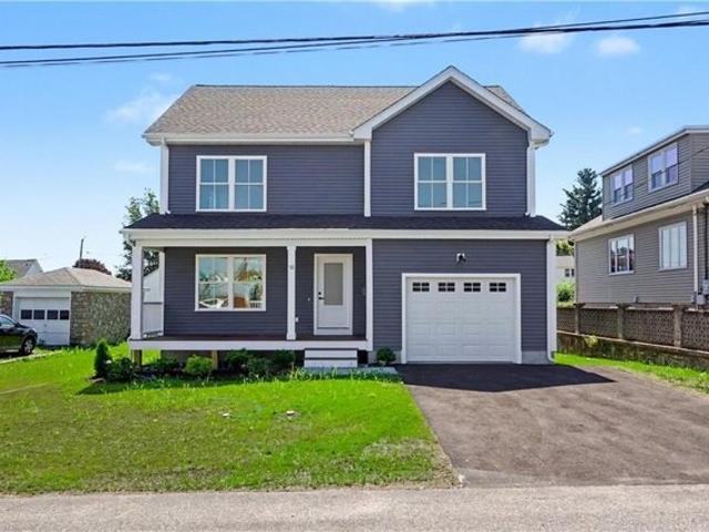Tacoma St, Cranston, Home For Sale